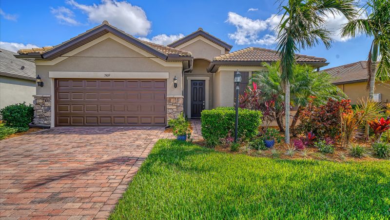 pix360.com | Real Estate Photography & Virtual Tours - 7409 Chester Trl
