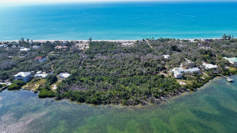 pix360.com | Real Estate Photography & Virtual Tours - 6245 Manasota ...