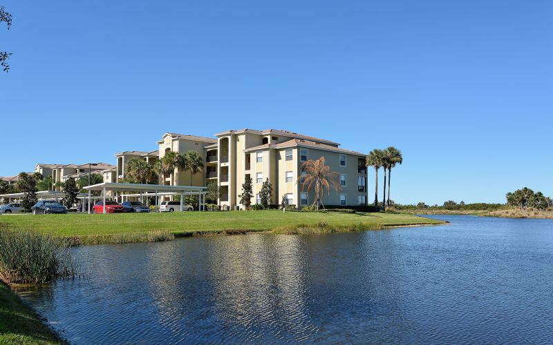 pix360.com | Real Estate Photography & Virtual Tours - River Strand