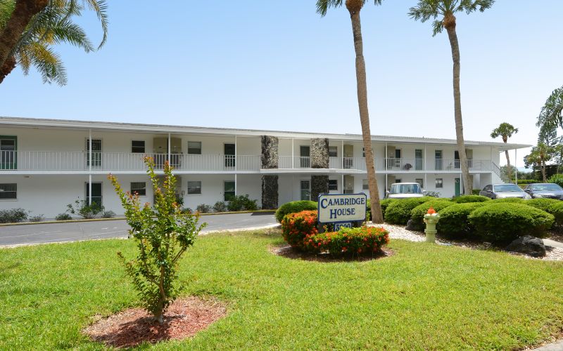 pix360.com | Real Estate Photography & Virtual Tours - Strathmore Villas